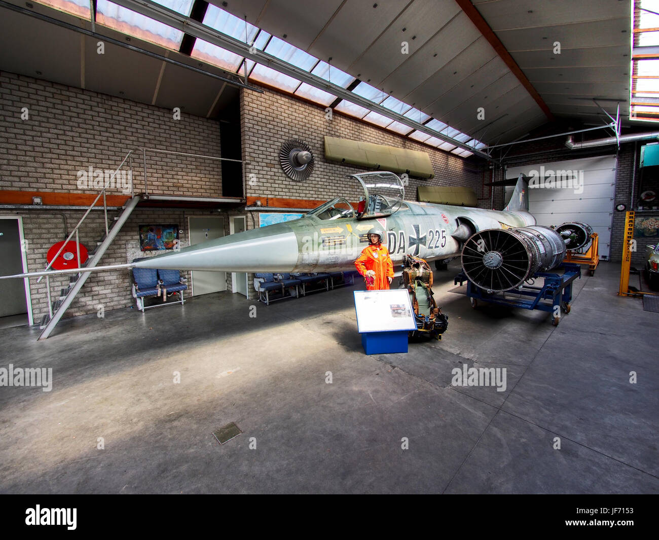 An 225 jet hi-res stock photography and images - Alamy