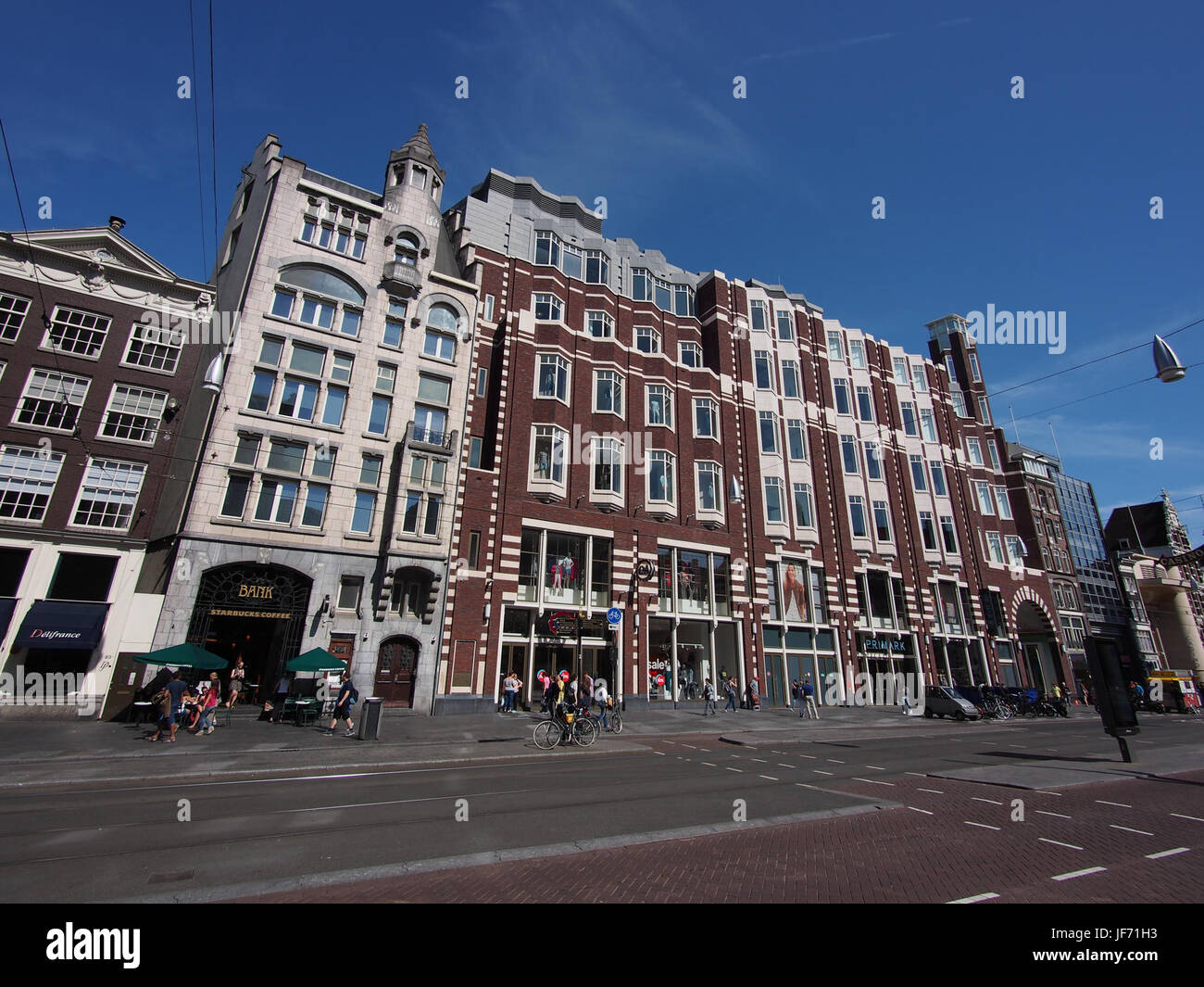The Berlage building for 'De Algemeene' was designed in 1893 by the ...