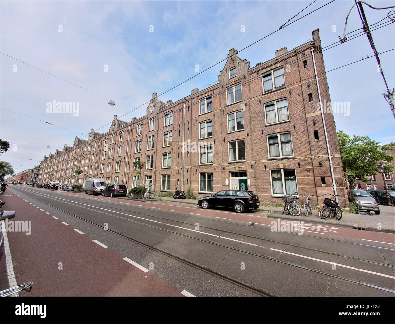 The intersection of Marnixstraat and Nieuwe Tuinstraat in Amsterdam is ...