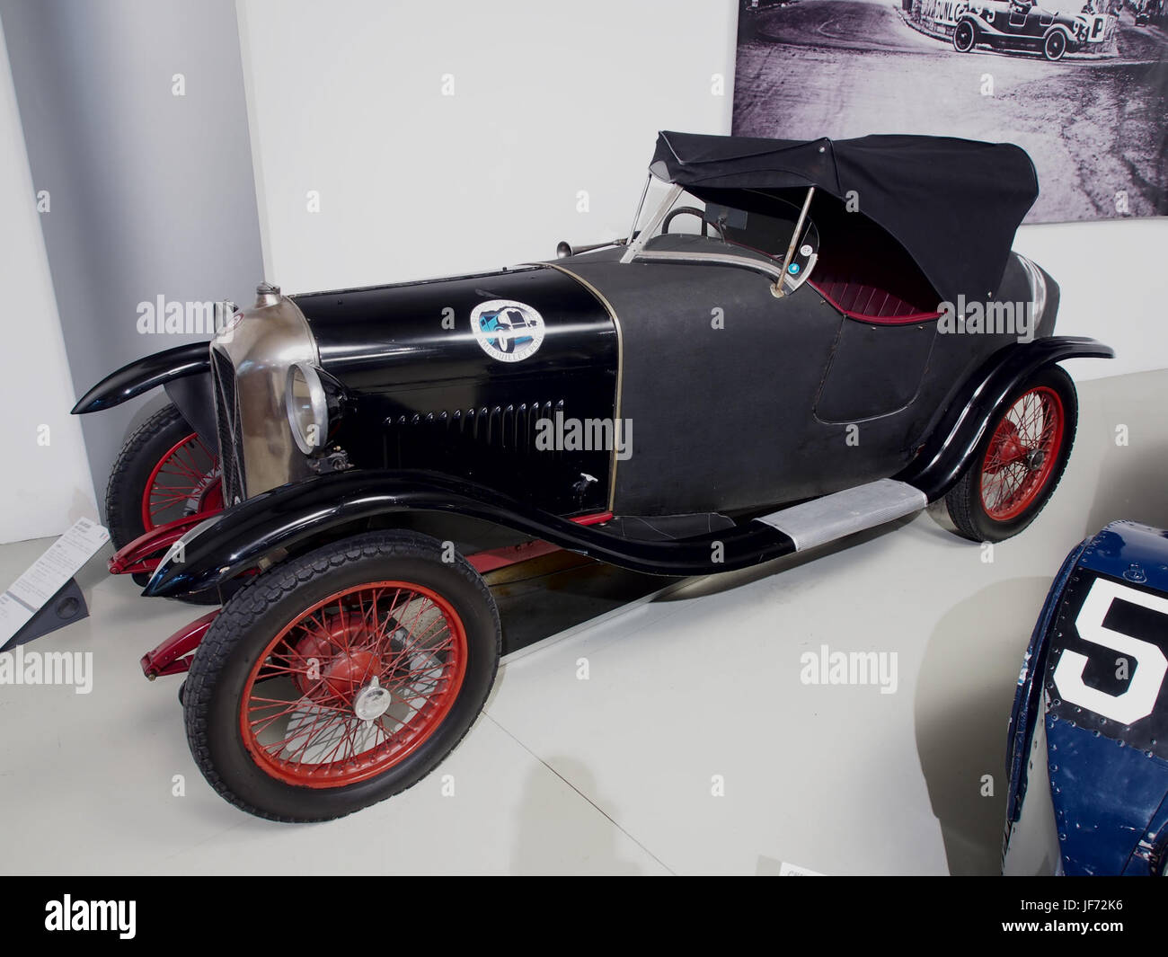 The 1929 Salmson VAL GSS Sport is a French sports car with a 4-cylinder ...