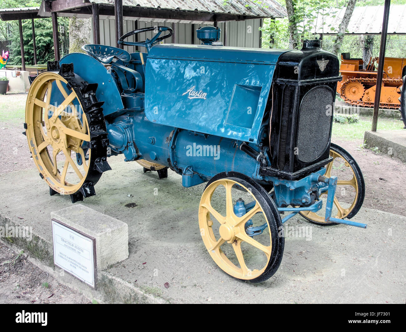 The 1927 Austin tractor, displayed at the Musée Maurice Dufresne ...
