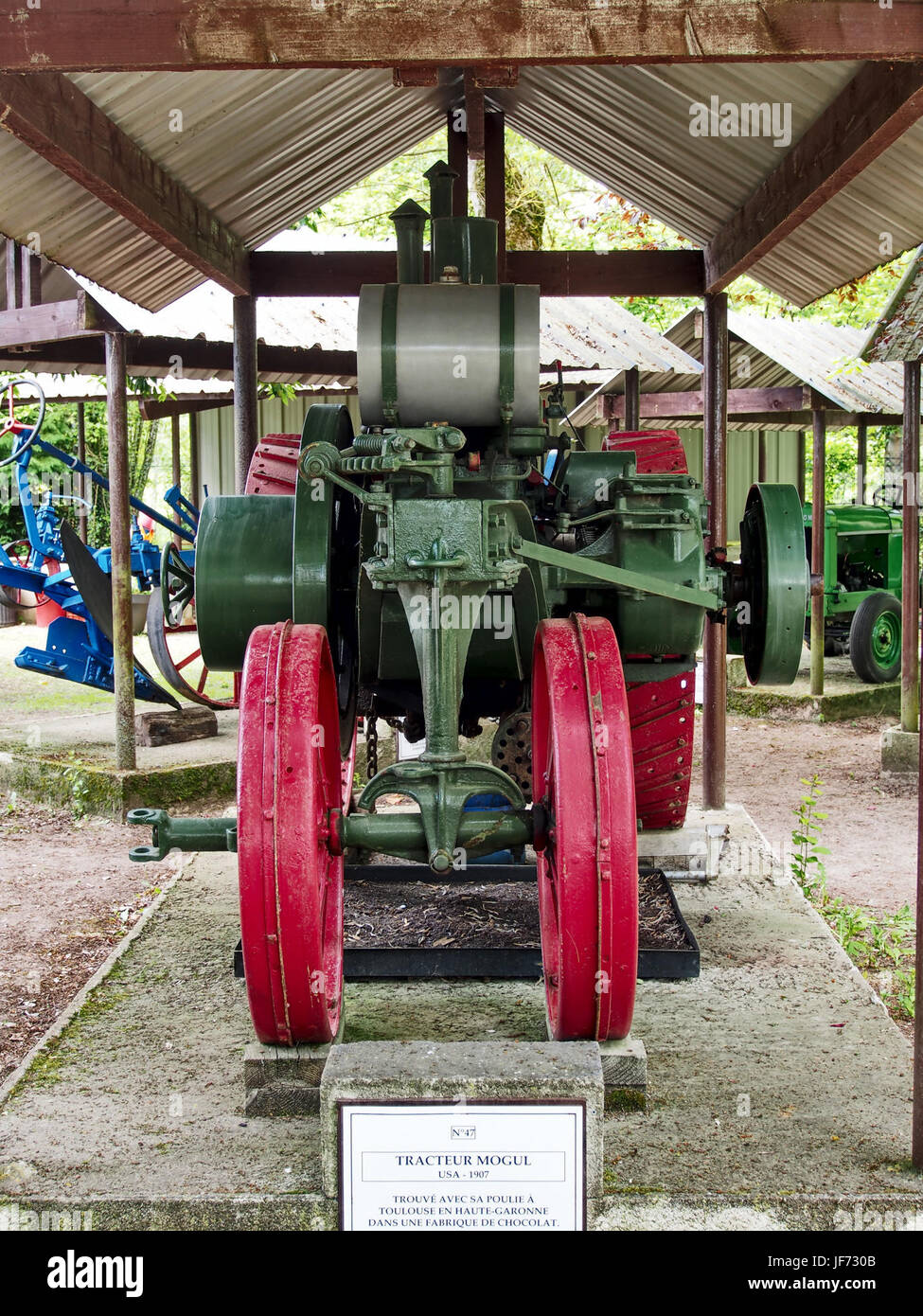1907 tracteur Mogul, Musée Maurice Dufresne photo 1 Stock Photo - Alamy