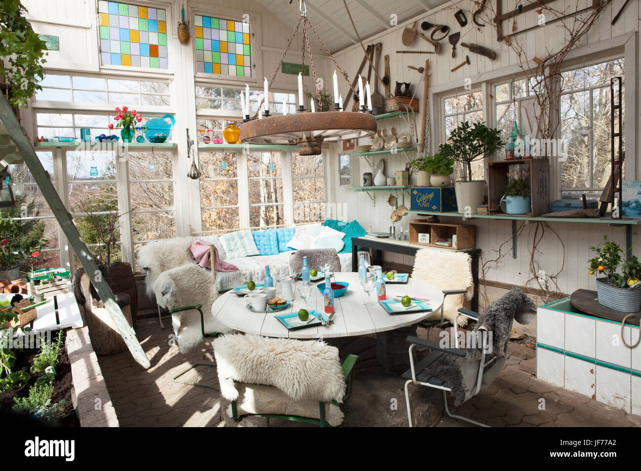 Messy living room Stock Photo - Alamy