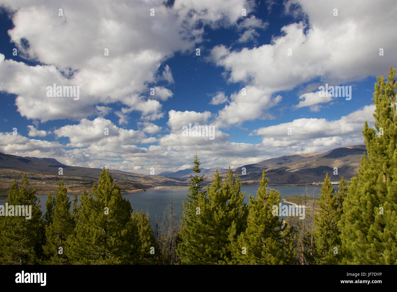 Scenic view to Lake Dillon from Sapphire Point Trail Stock Photo - Alamy