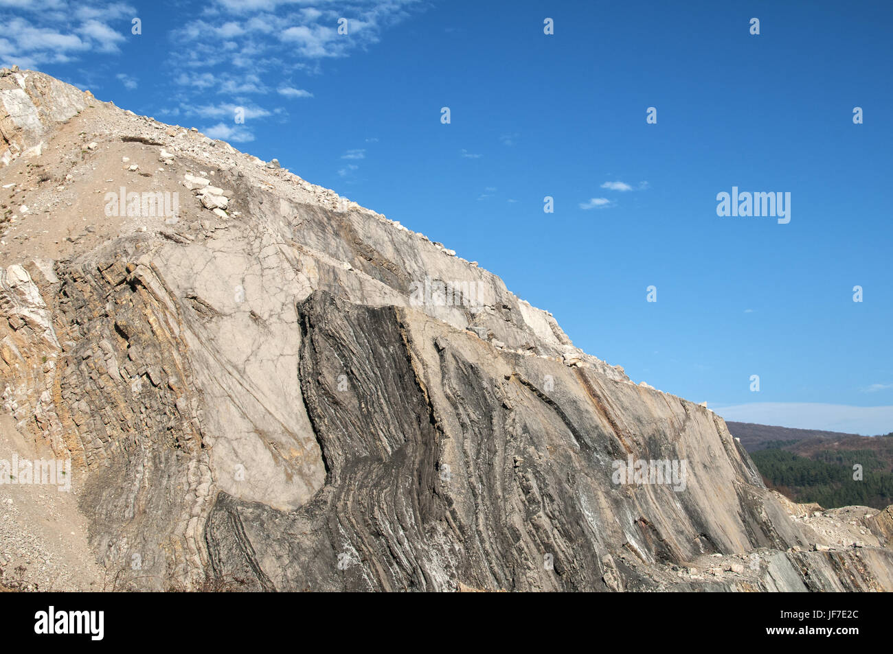 Abandoned stone quarry hi-res stock photography and images - Alamy
