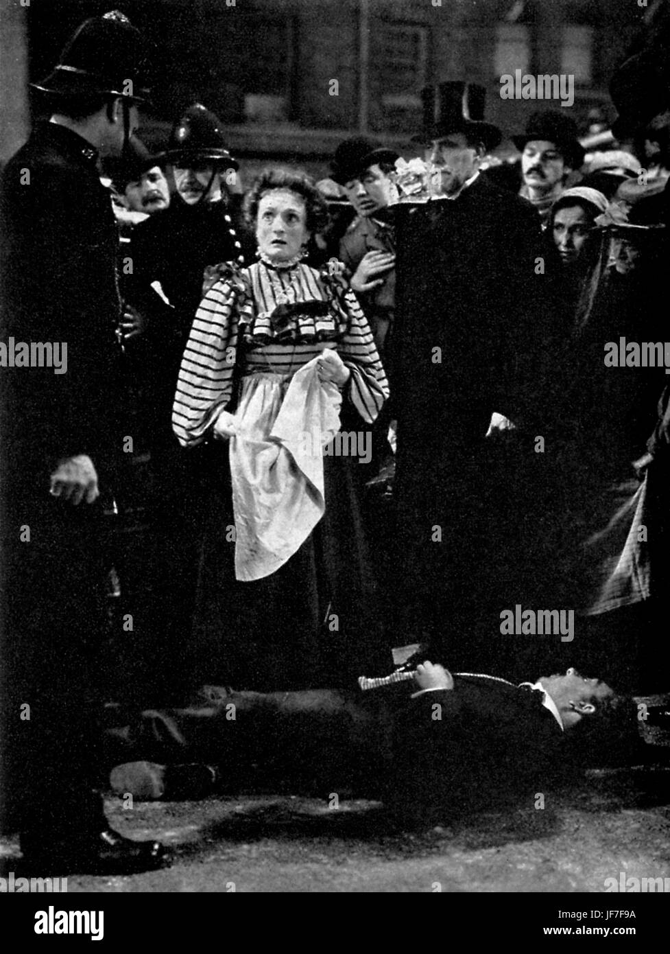 Cavalcade scene by Noel Coward: Bridges meets his death under the ...