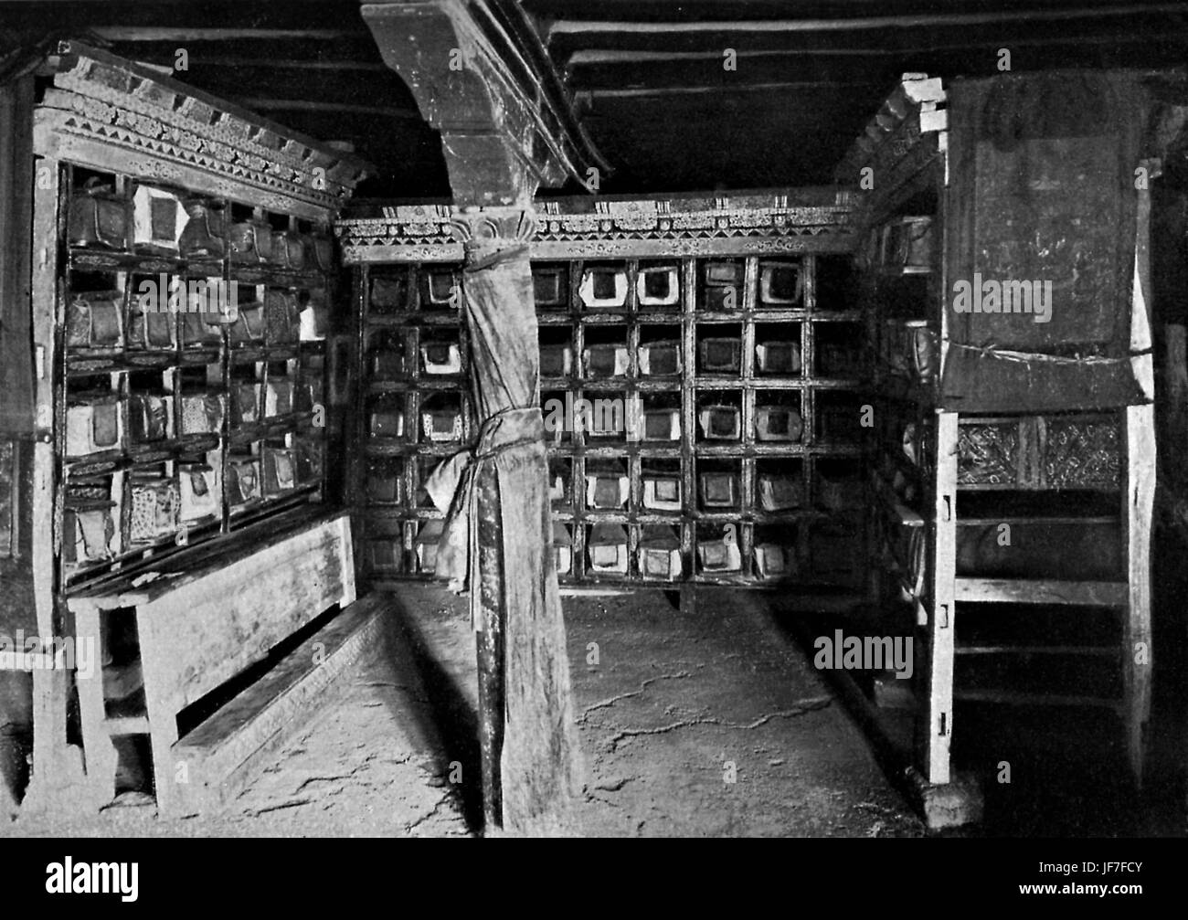 Tibetan library Black and White Stock Photos & Images - Alamy