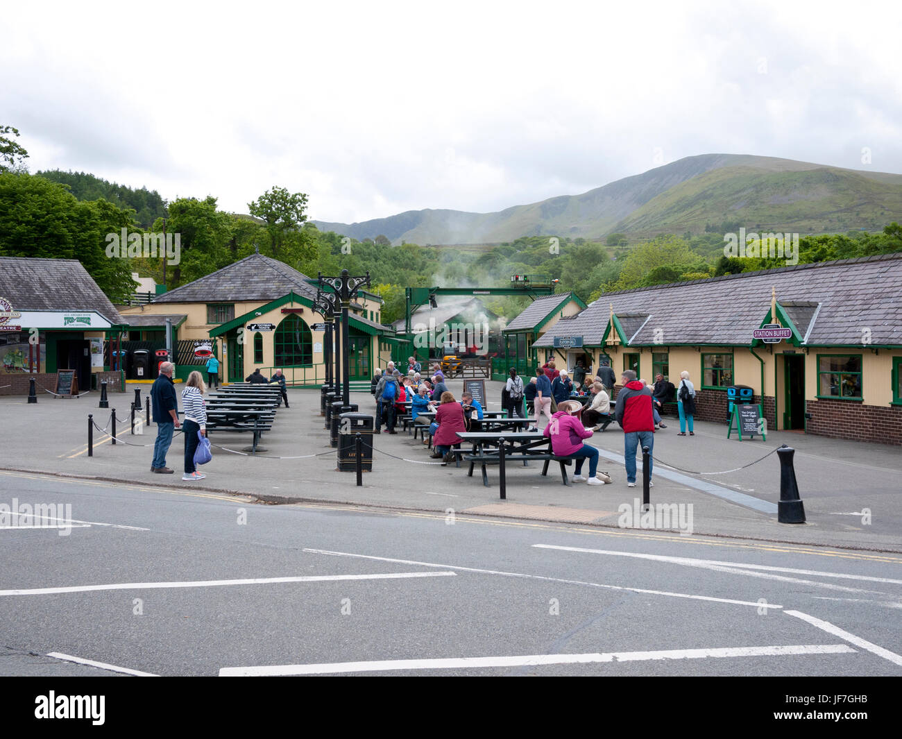 Llanberis station hi-res stock photography and images - Alamy