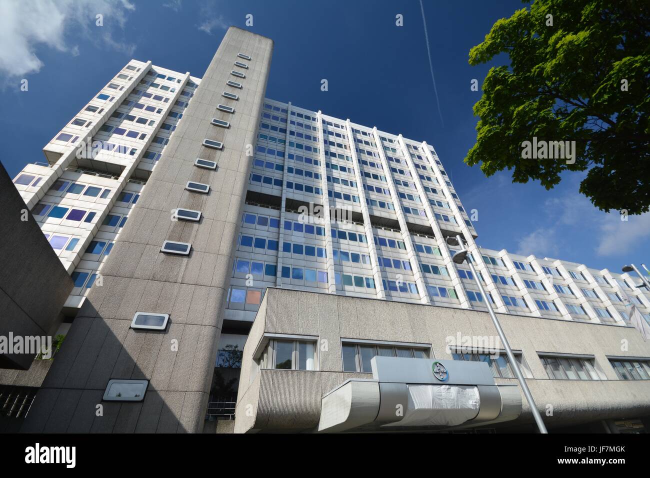 Bayer pharma laboratory hi-res stock photography and images - Alamy