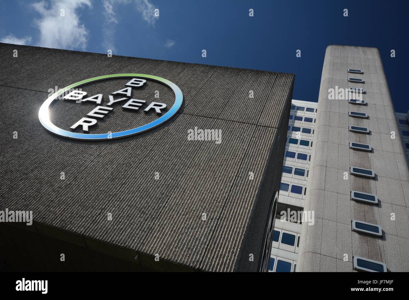 Bayer pharma laboratory hi-res stock photography and images - Alamy