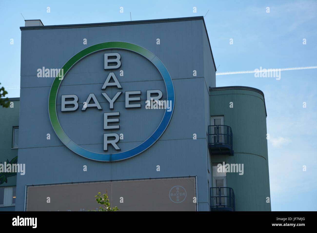 Bayer pharma laboratory hi-res stock photography and images - Alamy