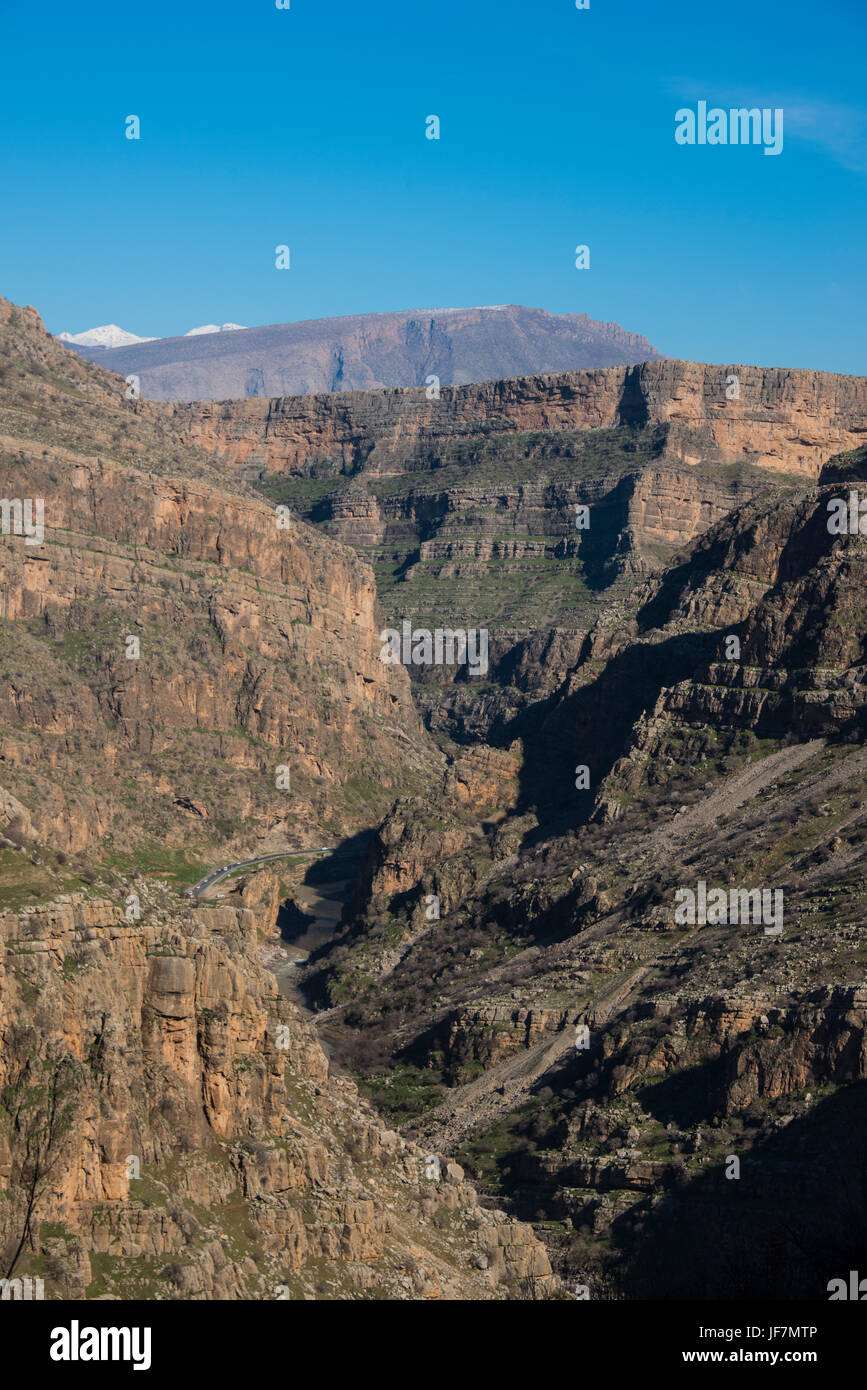 Hamilton road kurdistan hi-res stock photography and images - Alamy
