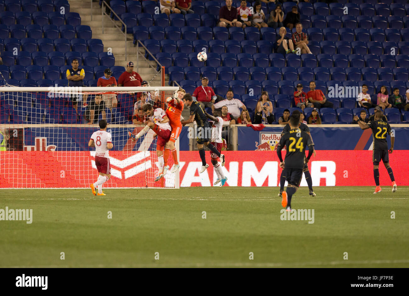 New york red bulls goalkeeper ryan meara 18 hi-res stock photography ...