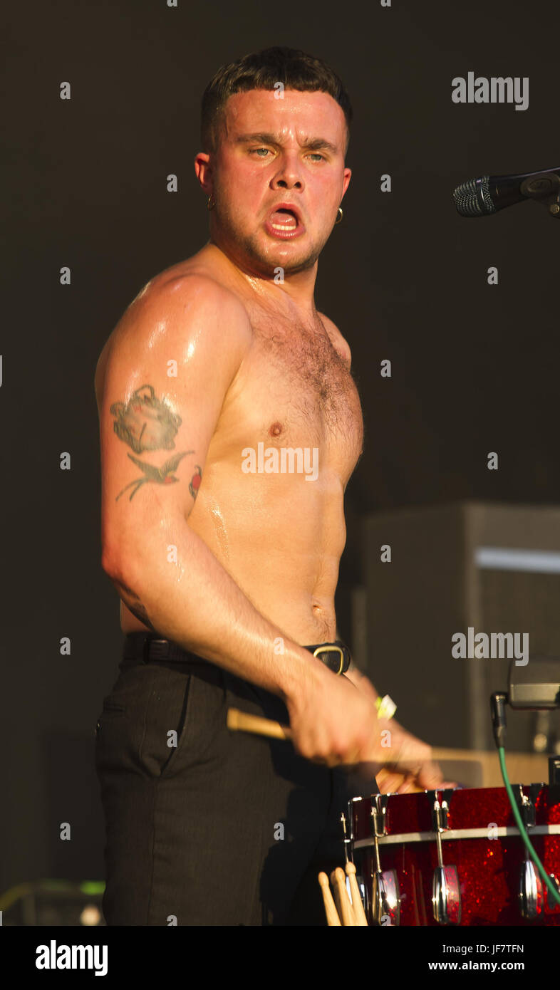 Bearded Theory - Day 2 - Performances Featuring: Slaves Where: Catton ...