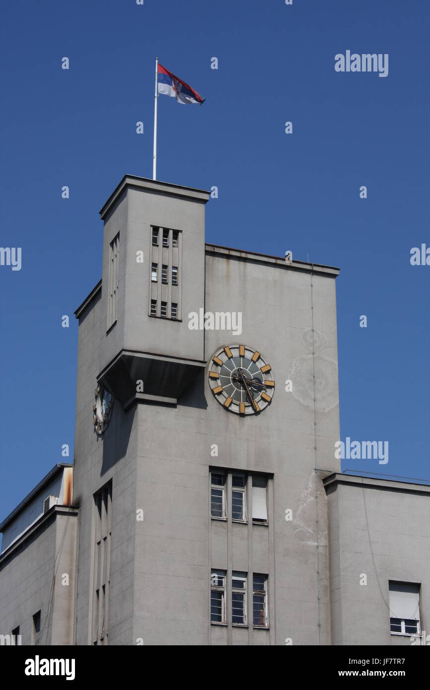 Serbian flag on Government building Stock Photo - Alamy