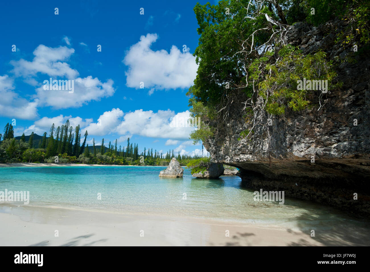 White sand beach, Bay de Kanumera, Ile des Pins, New Caledonia ...