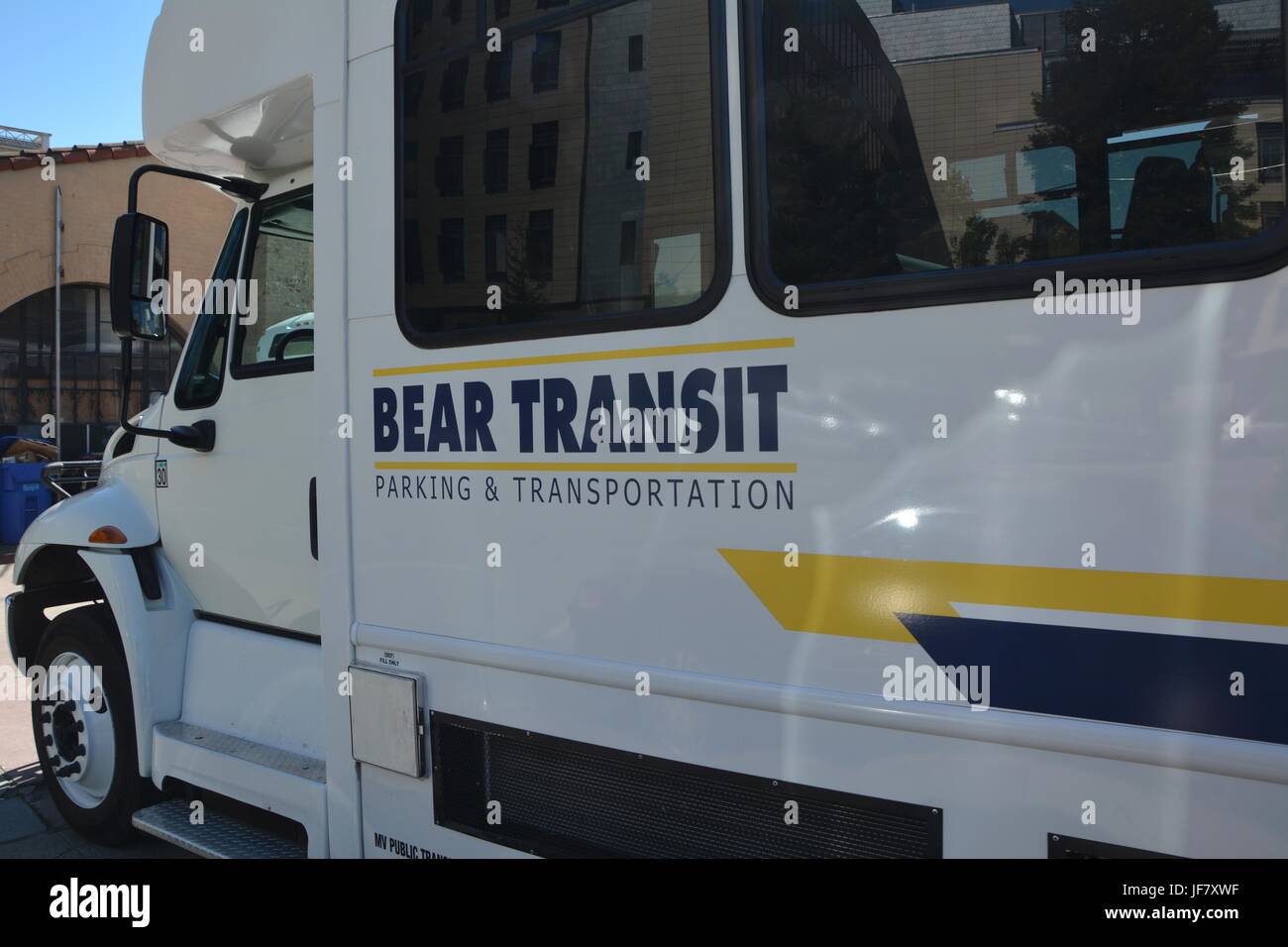 Oakland city bus hi-res stock photography and images - Alamy