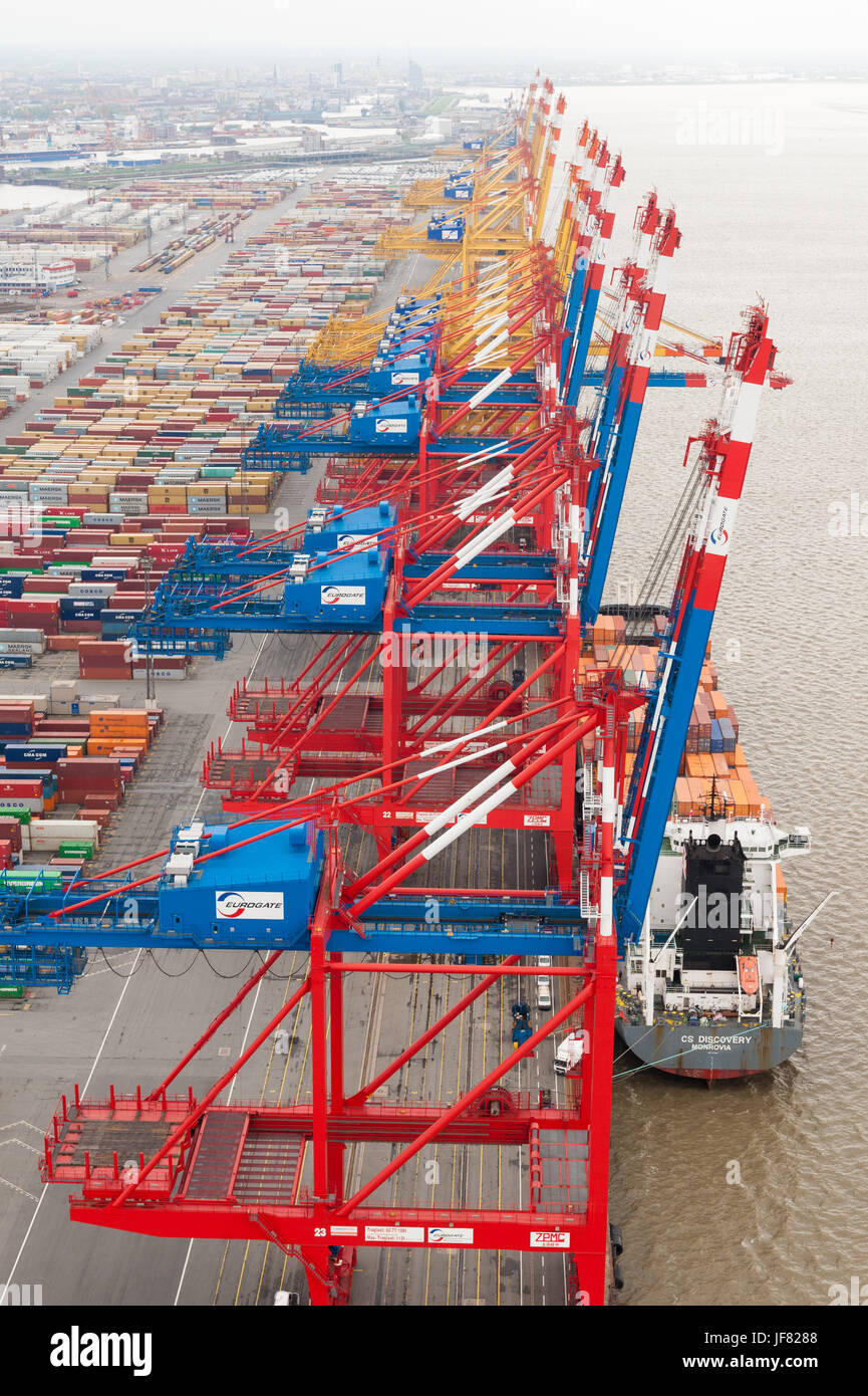 Containerterminal eurogate hi-res stock photography and images - Alamy