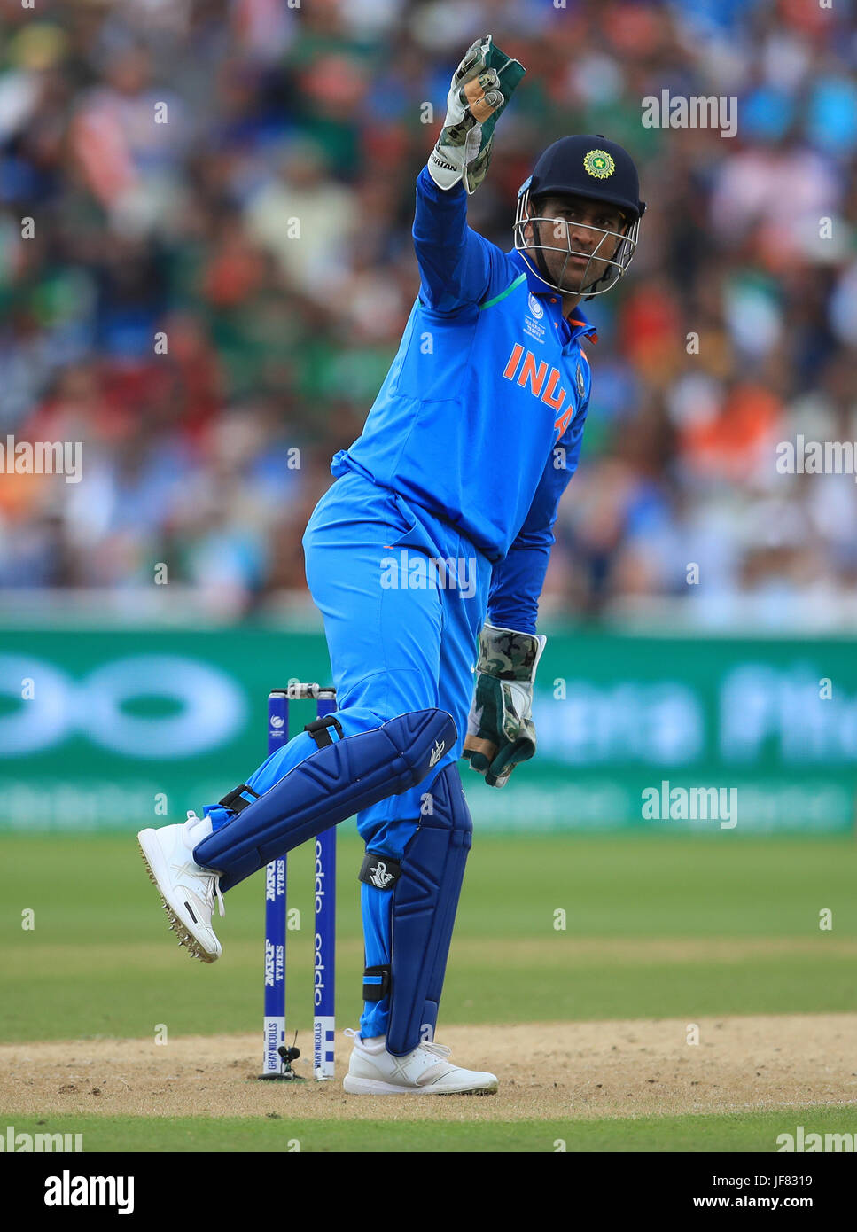 MS Dhoni, India Stock Photo - Alamy