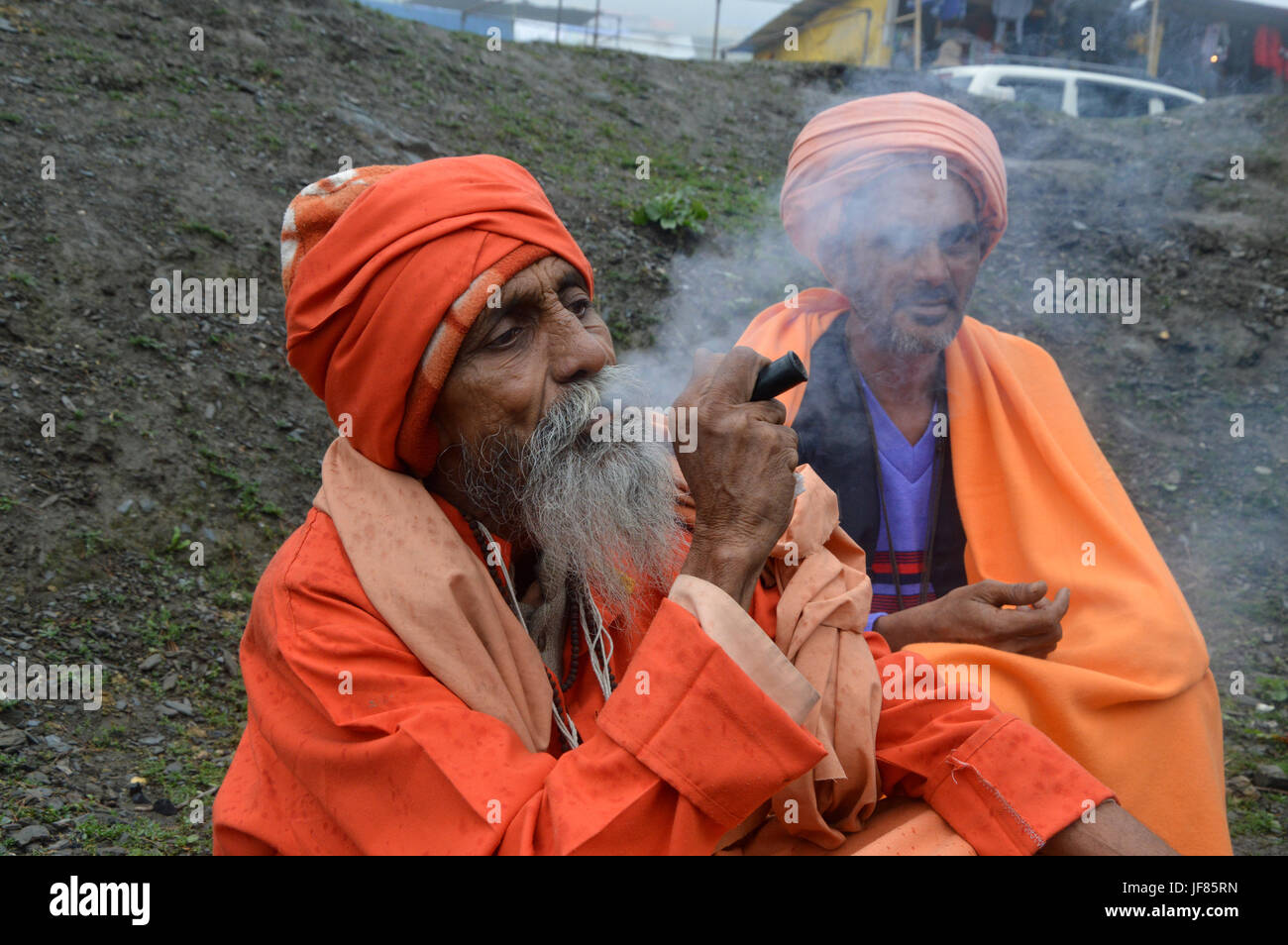 Sadhu cave india hi-res stock photography and images - Alamy
