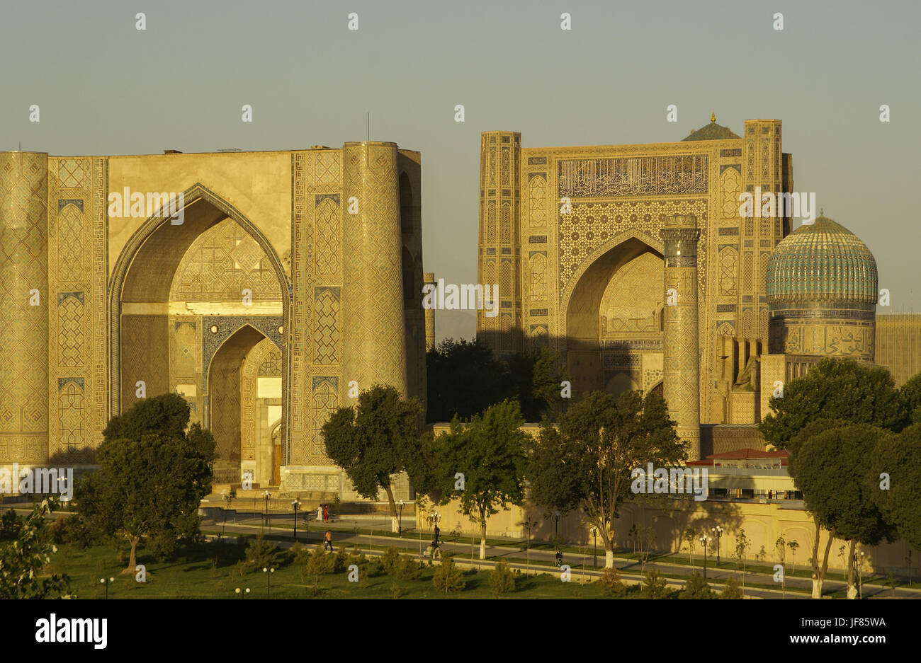 Samarkand old town hi-res stock photography and images - Alamy