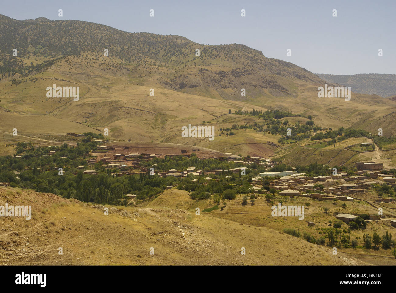 Small village in the desert hi-res stock photography and images - Alamy