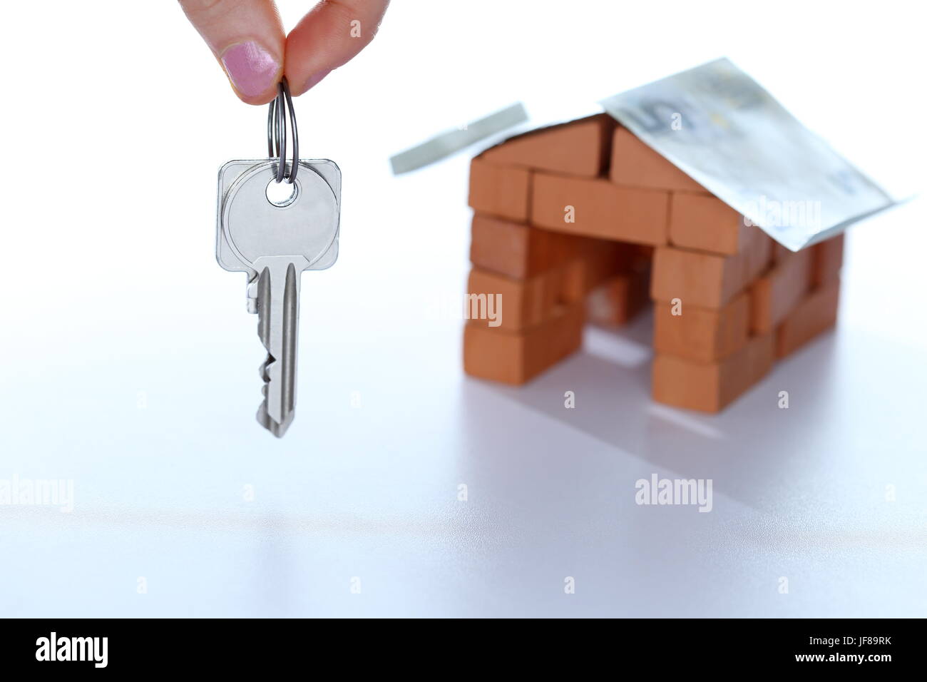 Brick apartment building white security hi-res stock photography and ...