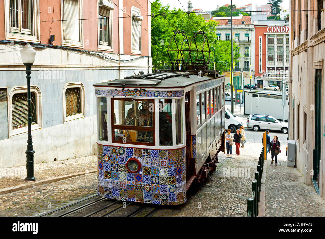 LISBON, PORTUGAL - JUNE 11, 2013: The Gloria Funicular (Ascensor da ...