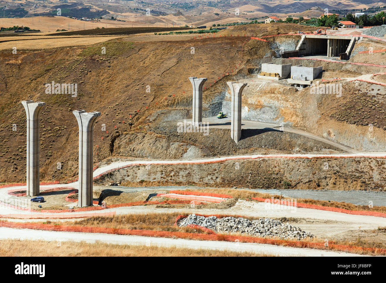 Incomplete bridge structure hi-res stock photography and images - Alamy