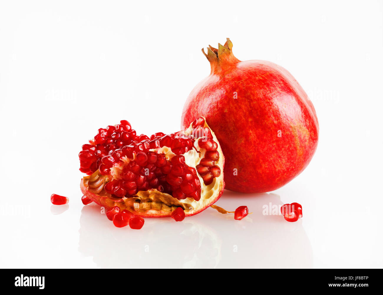 Pomegranate fresh raw fruit hi-res stock photography and images - Alamy