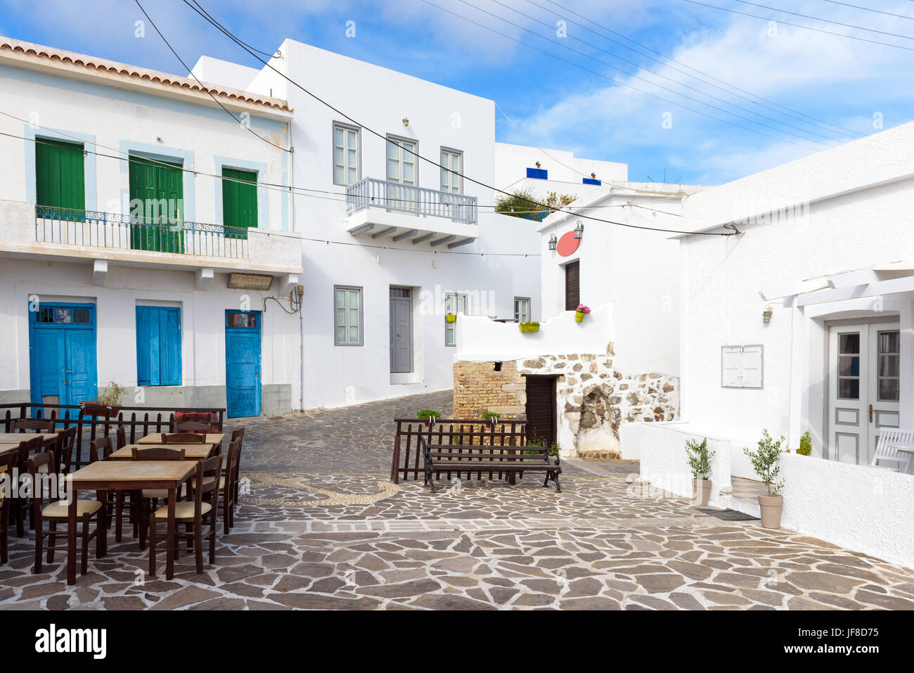 Traditional Greek style architecture in village of Tripiti on Milos ...