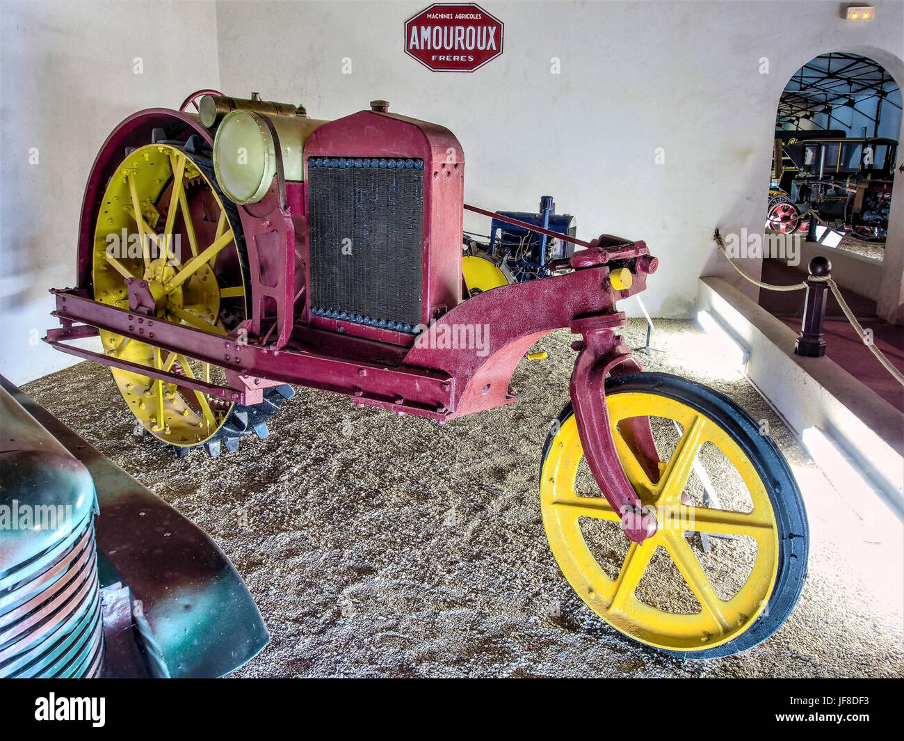 Early 1900s tractor hi-res stock photography and images - Alamy