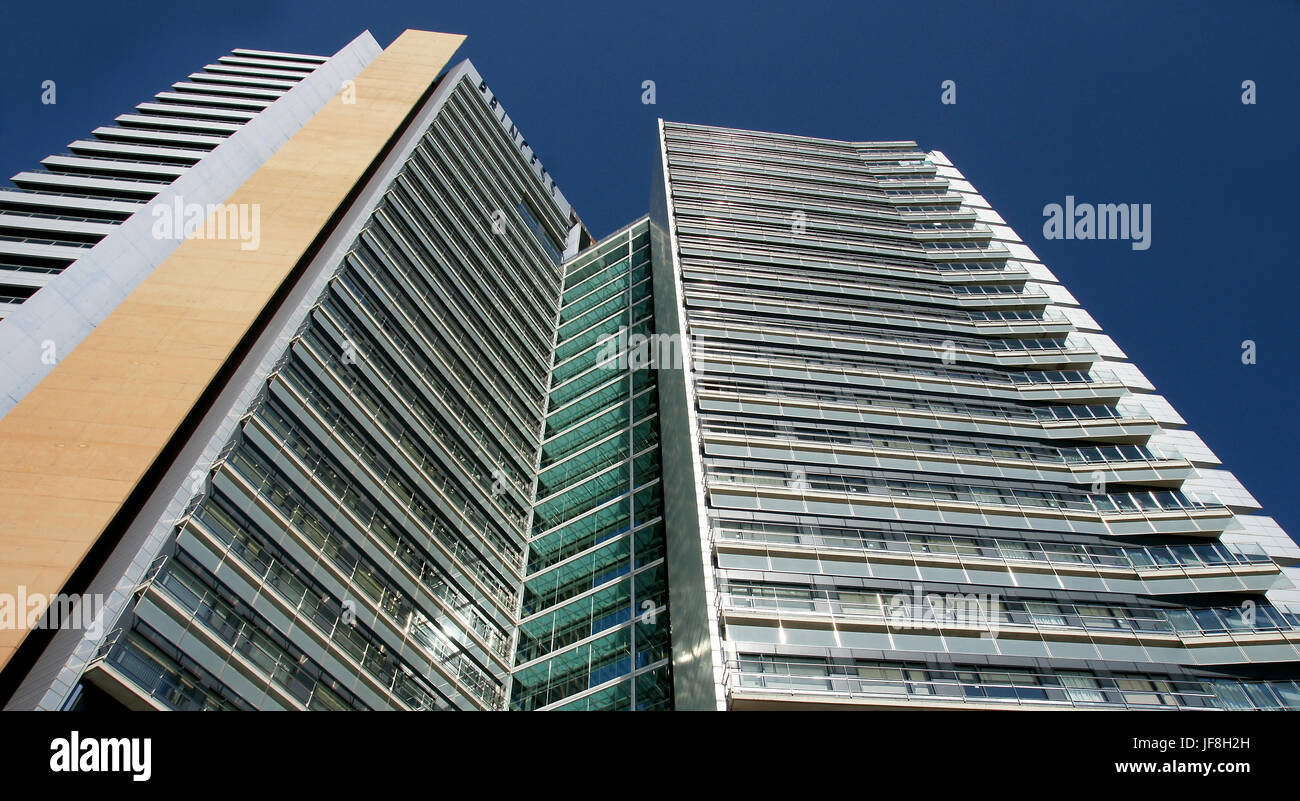 Amc cladding hi-res stock photography and images - Alamy