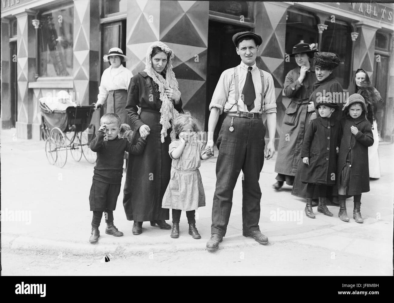 Survivors of the RMS Lusitania sinking in Cobh, County Cork, 1915 ...