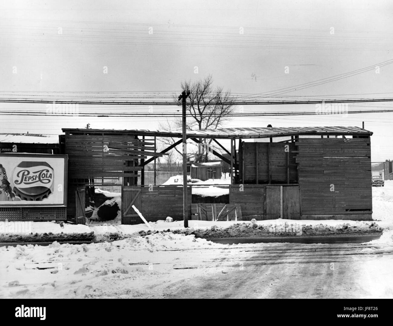 A historic photo of a settlers' cottage on the Kentucky Soldiers ...