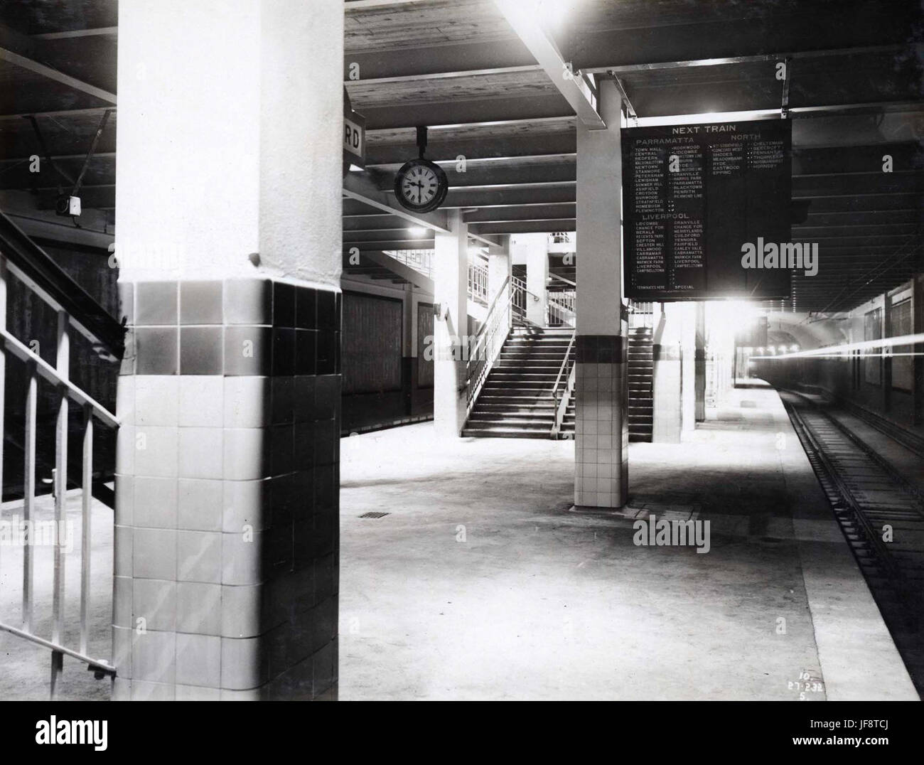 Wynyard rail station hi-res stock photography and images - Alamy