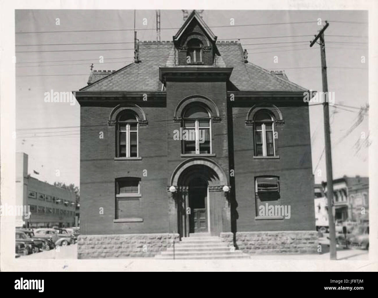 Exterior view of the city of Chatham police station Stock Photo - Alamy