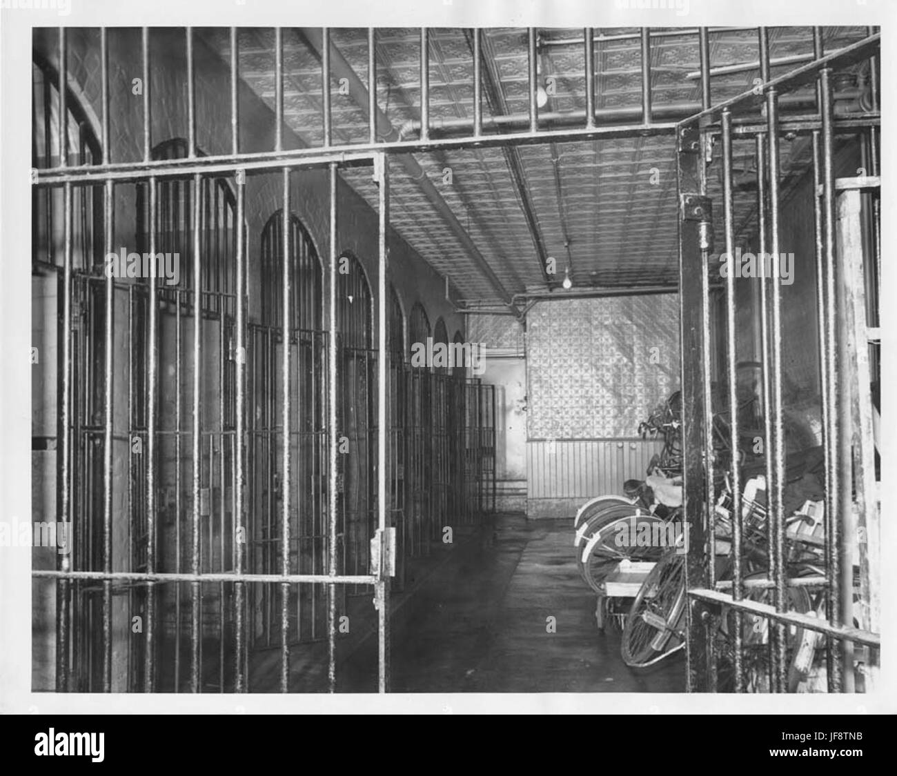 Cell block - Ottawa police station #1 32178107406 o Stock Photo - Alamy