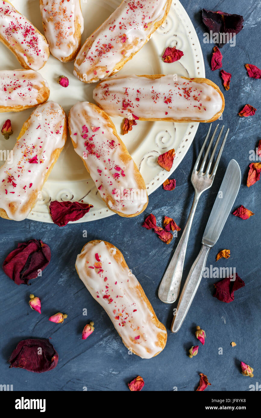 Eclairs rose hi-res stock photography and images - Alamy