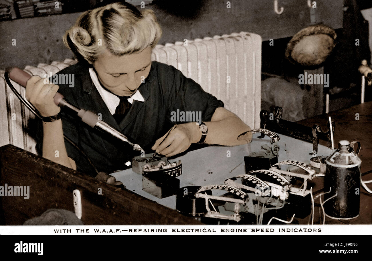 Ww2 waaf women auxiliary air force hi-res stock photography and images ...