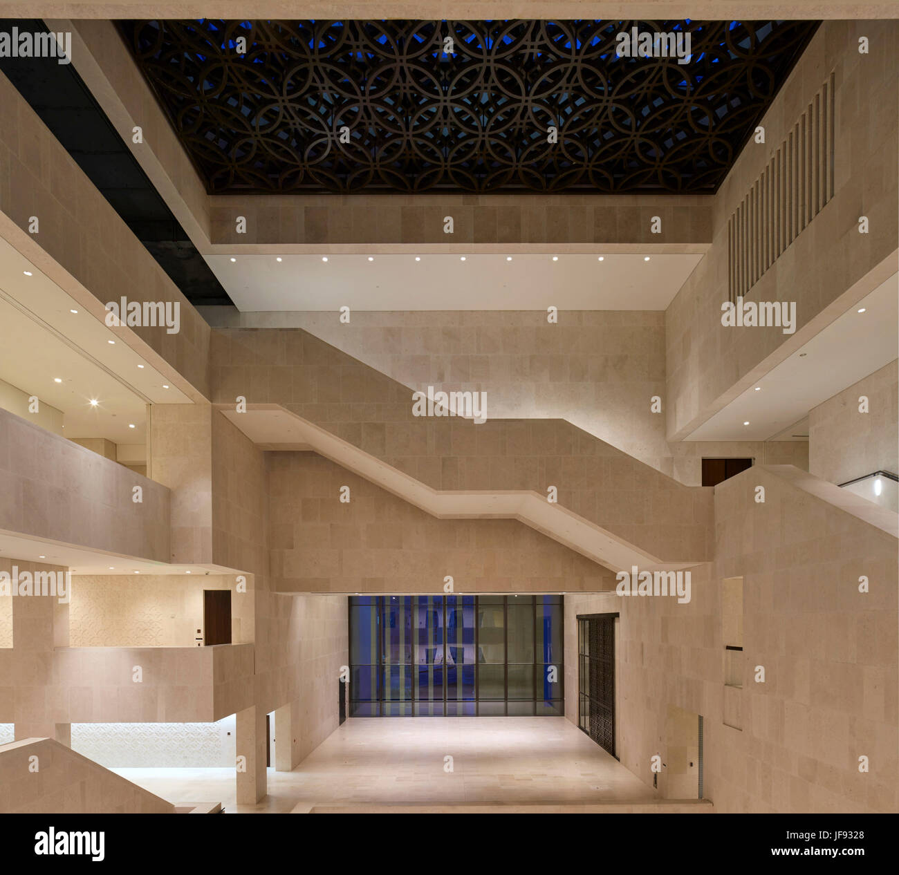Atrium view hi-res stock photography and images - Alamy