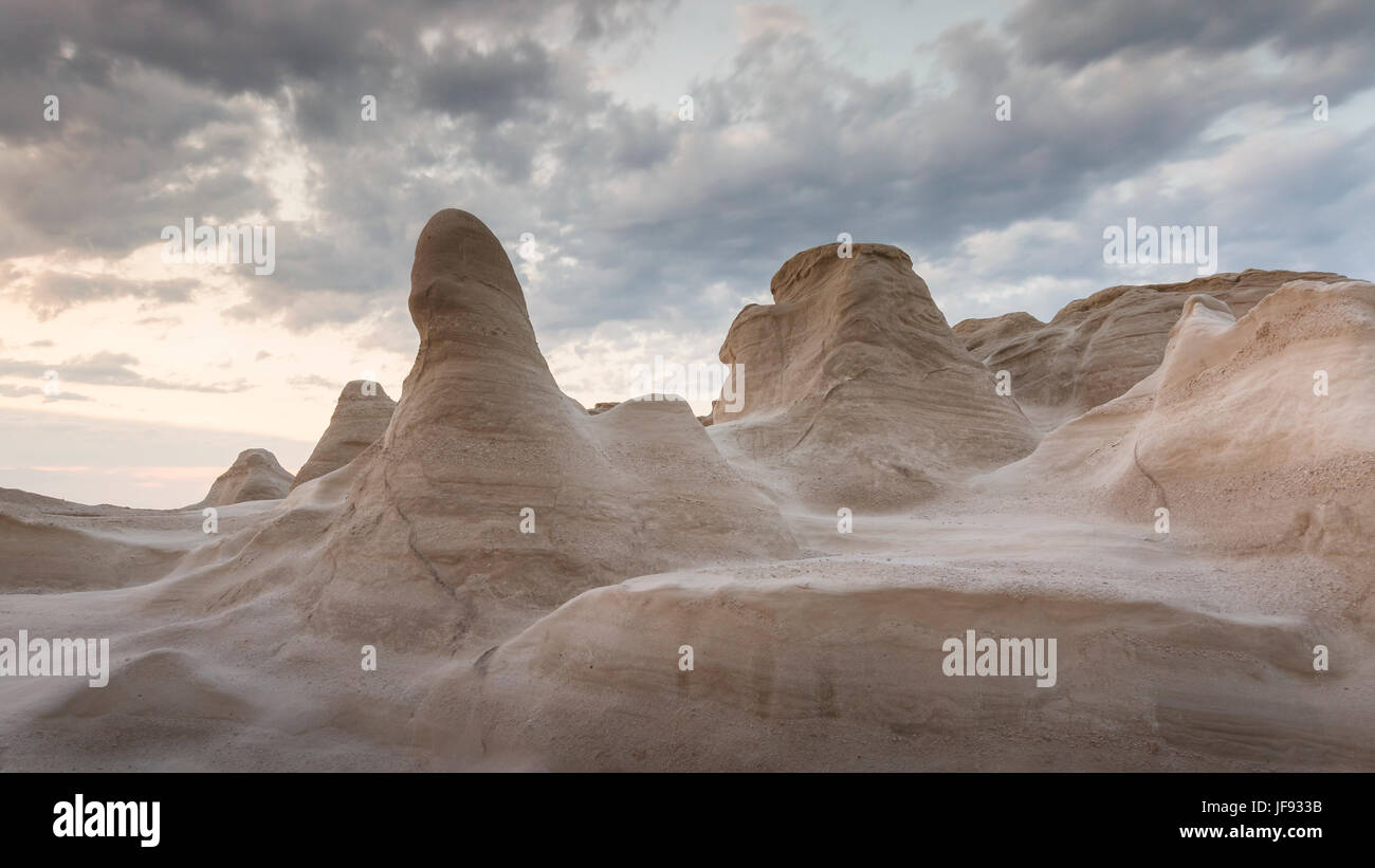Volcanic rock formations on Sarakiniko beach on Milos island, Greece ...