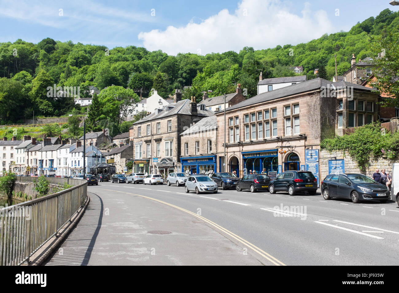 Road through matlock bath hi-res stock photography and images - Alamy