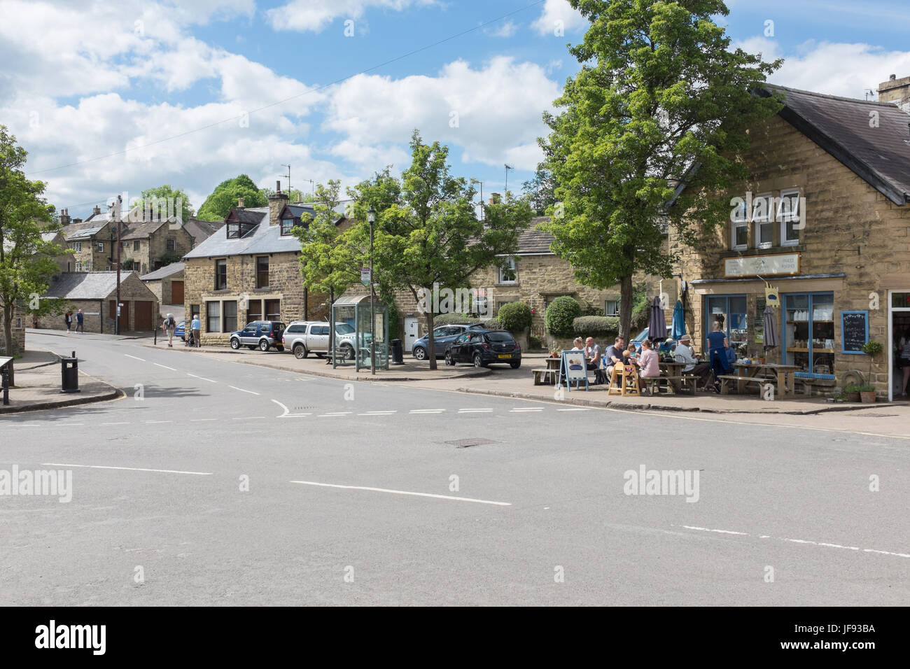 Eyam hi-res stock photography and images - Alamy