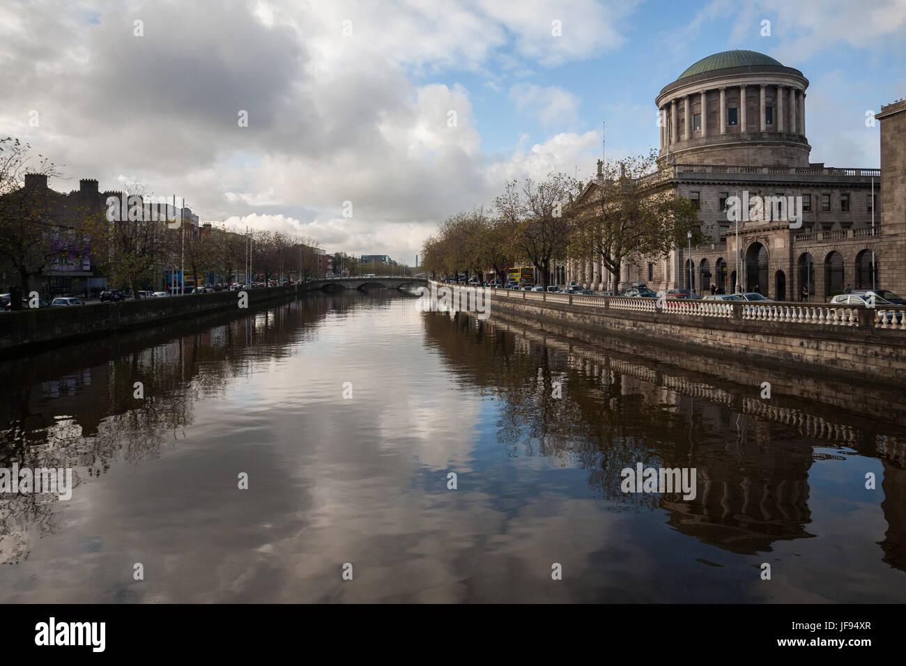 Four courts in dublin hi-res stock photography and images - Alamy