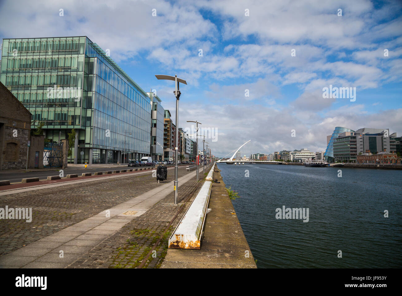 Docklands in dublin hi-res stock photography and images - Alamy