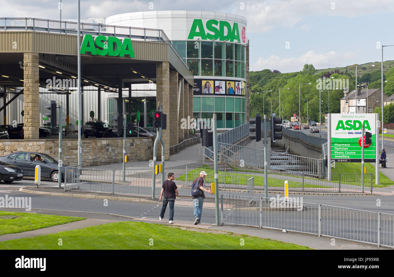 Cars leaving Asda supermarket waiting at traffic lights to enter St ...