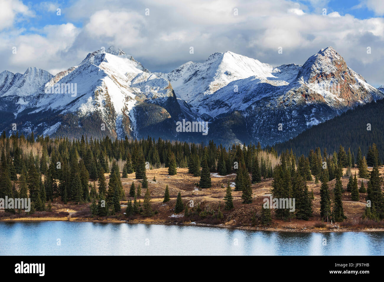 Colorado mountains hi-res stock photography and images - Alamy