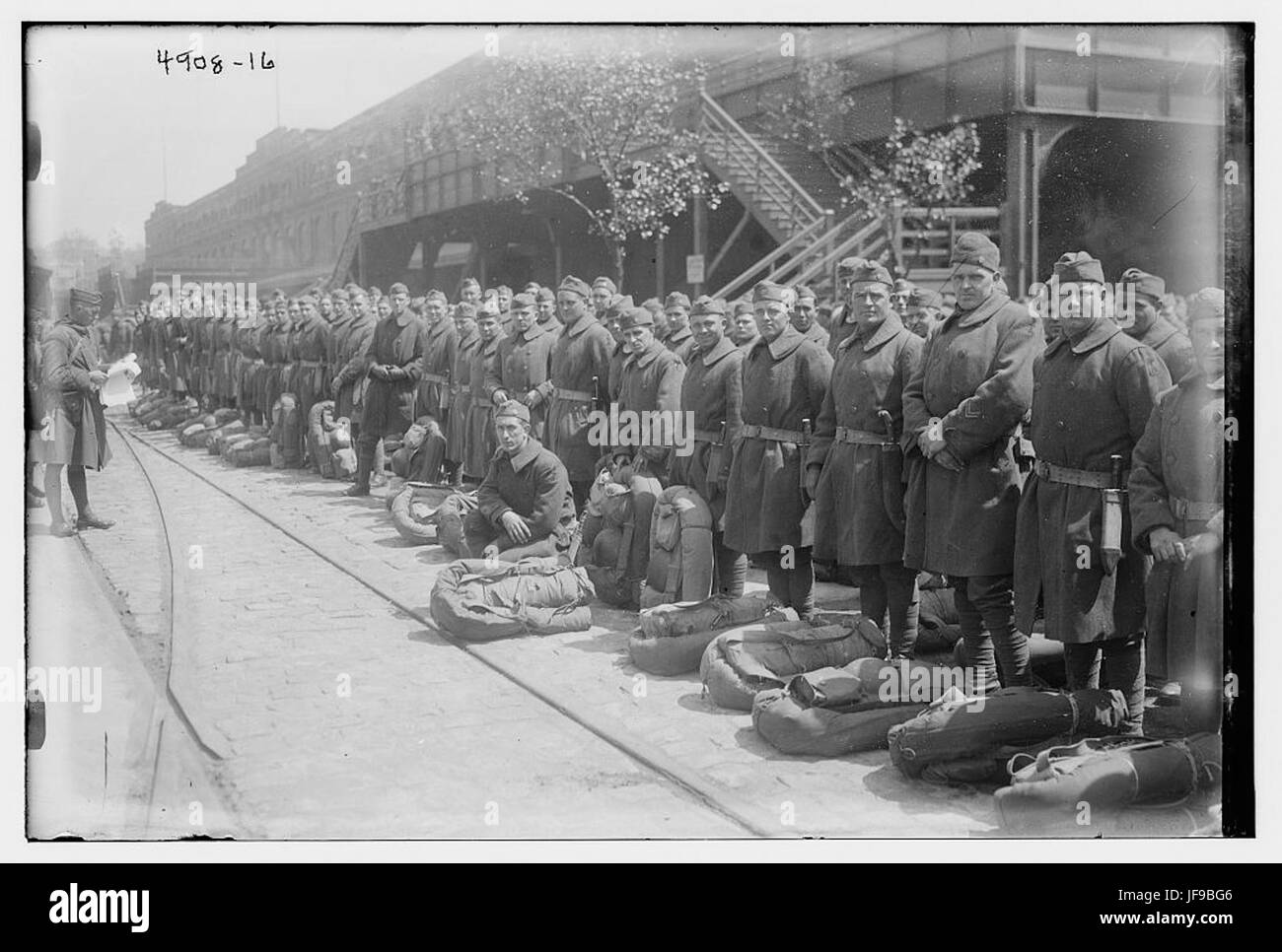 A powerful historic photograph of soldiers, preserving the memory of ...