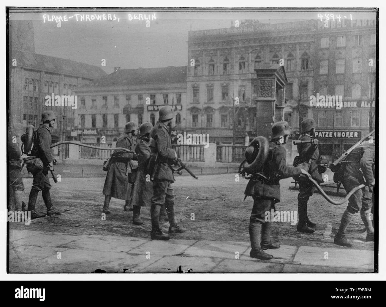 Flame throwers hi-res stock photography and images - Alamy